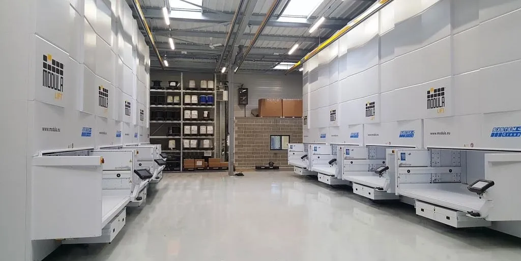 Dassy Europe investeert in Modula liften met Vanas Engineering - Value ...