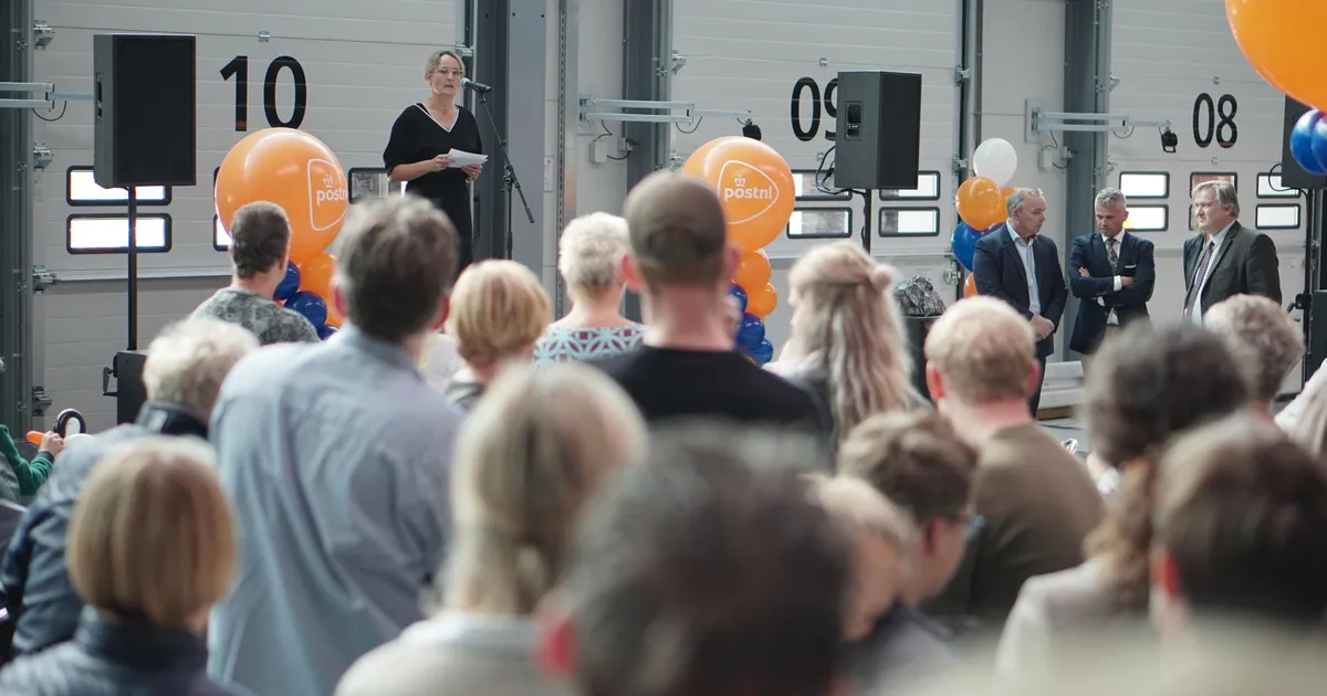 PostNL opent grootste pakkettensorteercentrum in Nieuwegein - Value chain