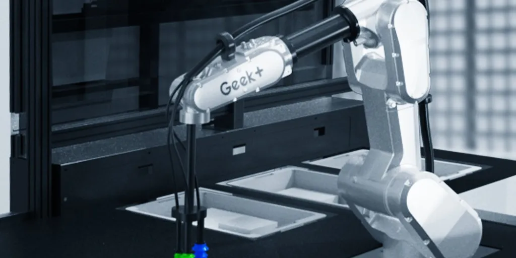 Geekplus evolueert naar onbemande logistiek met Robot Arm Picking ...